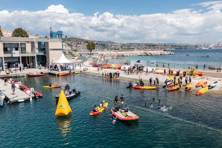 A propos - Le Grand Bleu Marseille - activités nautiques mer
